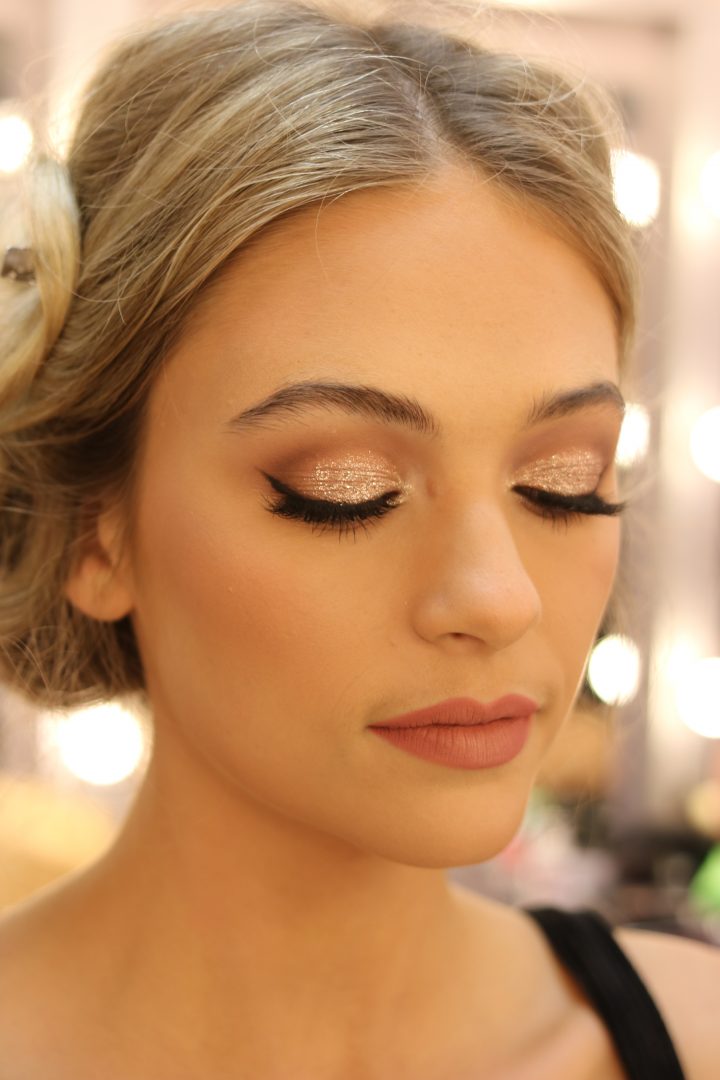 BEAUTY - Modern Makeup